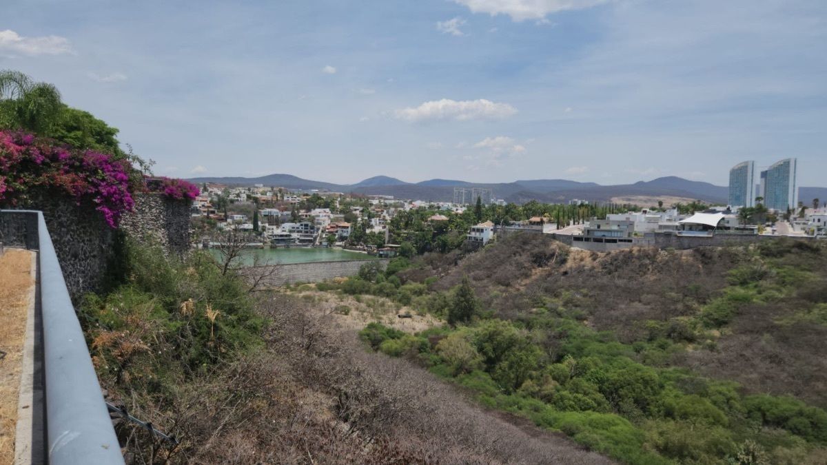 VENTA TERRENOS QUERÉTARO JURIQUILLA BALCONES CON VISTA AL LAHO Y LA ...