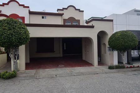 CASA EN VENTA COLINAS DE CHAPULTEPEC (Zona Dorada) | EasyBroker