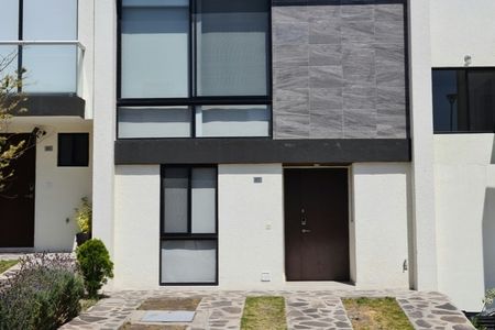 CASA EN RENTA THANDI ZIBATA | EasyBroker