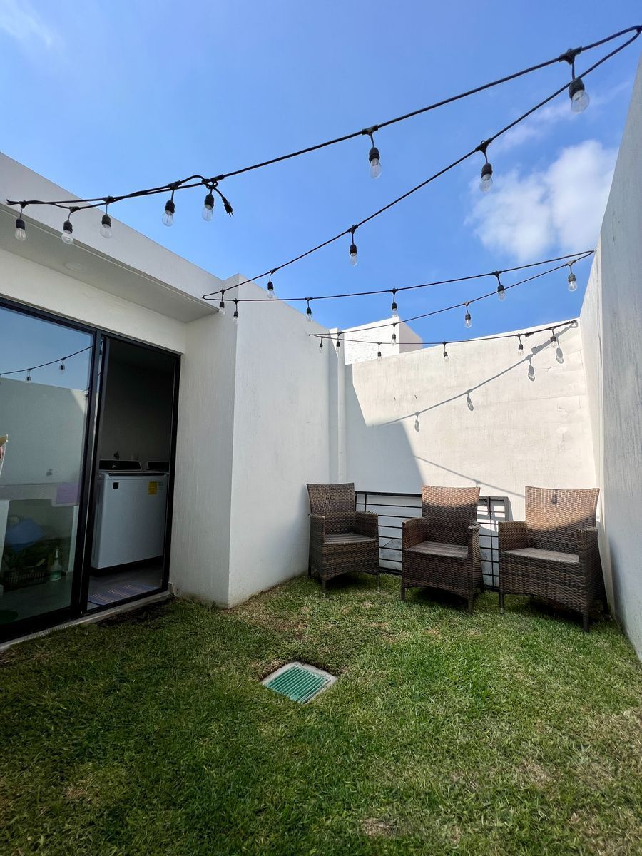 VENTA CASA CASI NUEVA, ALTARA RESIDENCIAL, TLAJOMULCO | EasyAviso