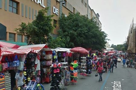 SE RENTA LOCAL EN PLAZA CENTRAL DE MAYOREO | EasyBroker