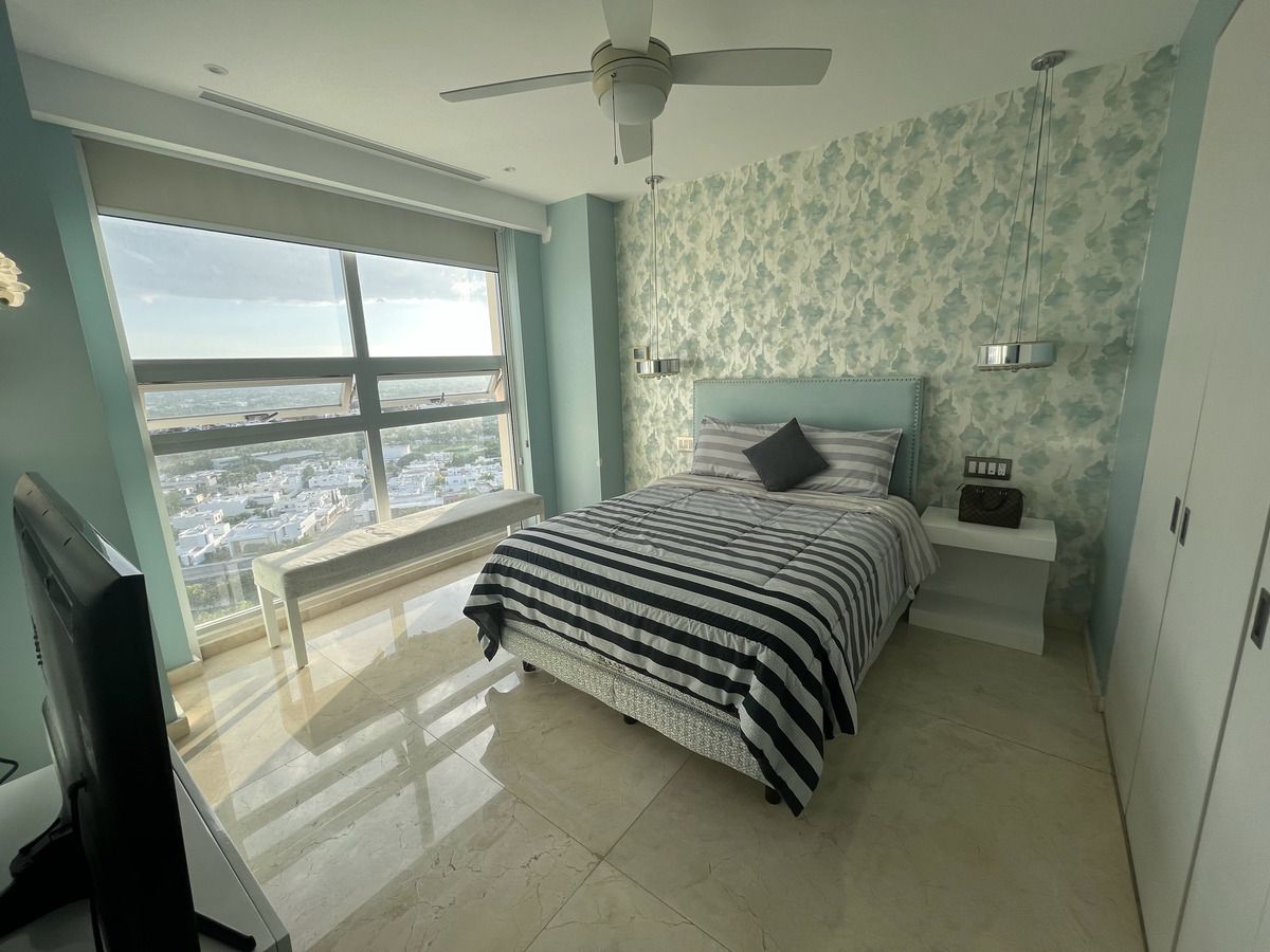 DEPARTAMENTO DE LUJO EN LAS COUNTRY TOWERS | EasyBroker