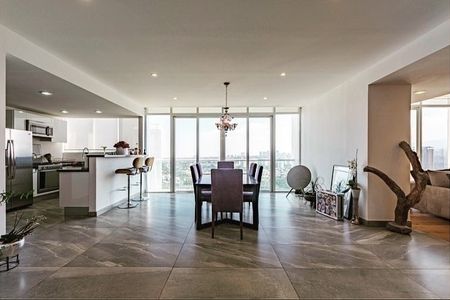 DEPARTAMENTO EN BOSQUE REAL TOWERS | EasyBroker