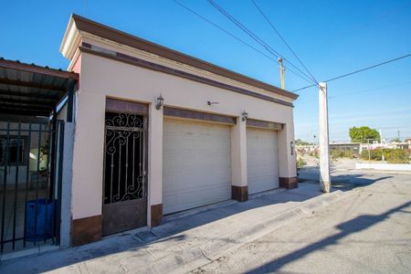 Descubre la Comodidad: Casa en Villas del Colorado en Venta | EasyBroker