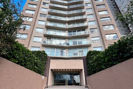 Departamento en VENTA con terraza en Orún Palace, Club de Golf Bosque ...