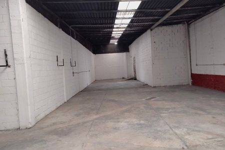 Se renta bodega comercial o industrial | EasyBroker