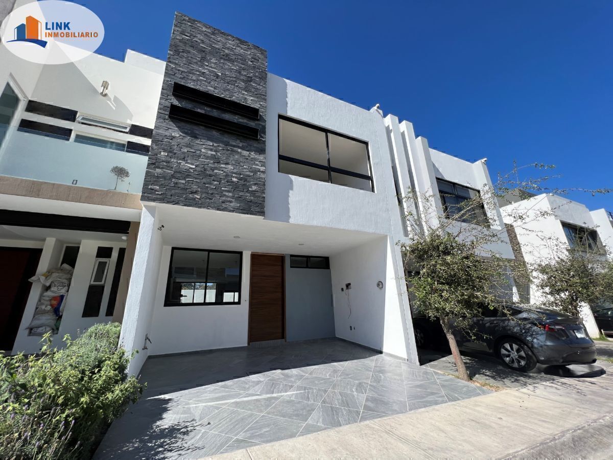 Casa en venta, Altavista residencial, Zapopan, Jalisco - Casas y Terrenos