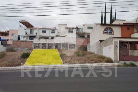 RVT TERRENO VENTA ARBOLEDAS DEL PARQUE | EasyAviso