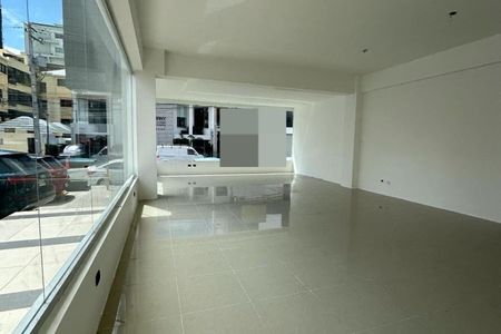 Local comercial en plaza en Piantini | EasyAviso