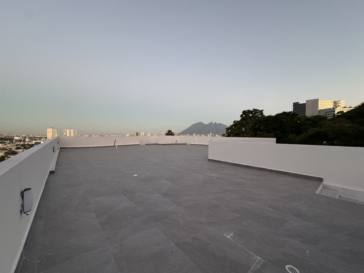 Vista hermosa casa en venta en 18,500,000 | Pincali