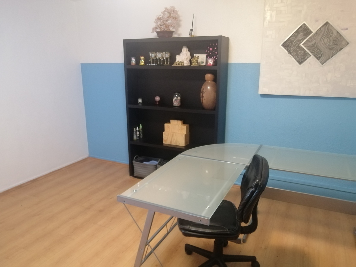 DGE RENTA Oficina / Consultorio colonia Alamos con mantto incluido | Pincali