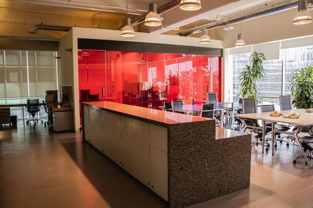 Venta Renta amplia oficina en Santa Fe - Moderno corporativo | Pincali