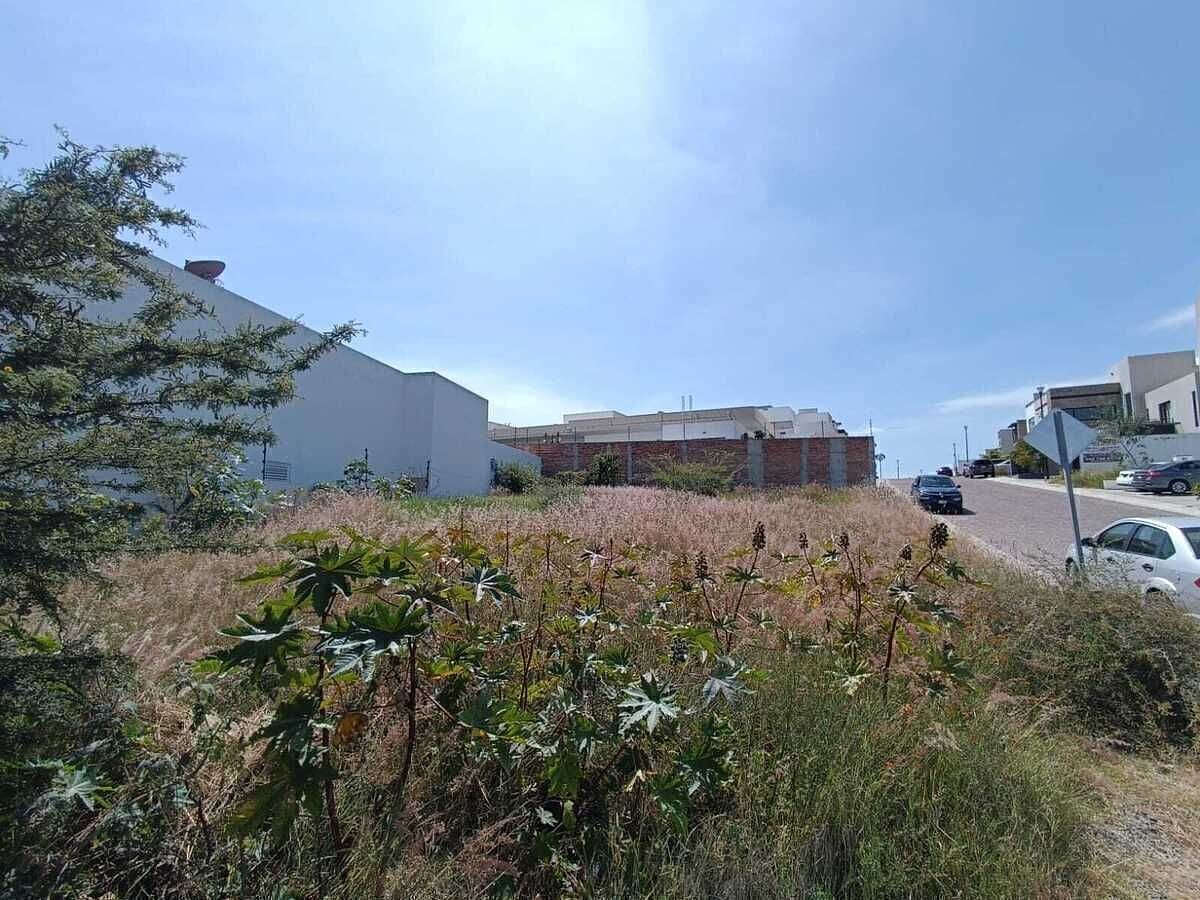 Terreno en venta en esquina en Cumbres del Lago | Pincali
