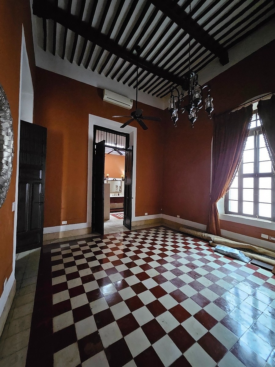 CASONA COLONIAL EN VENTA Y RENTA EN EL CENTRO HISTÓRICO DE MÉRIDA | Pincali