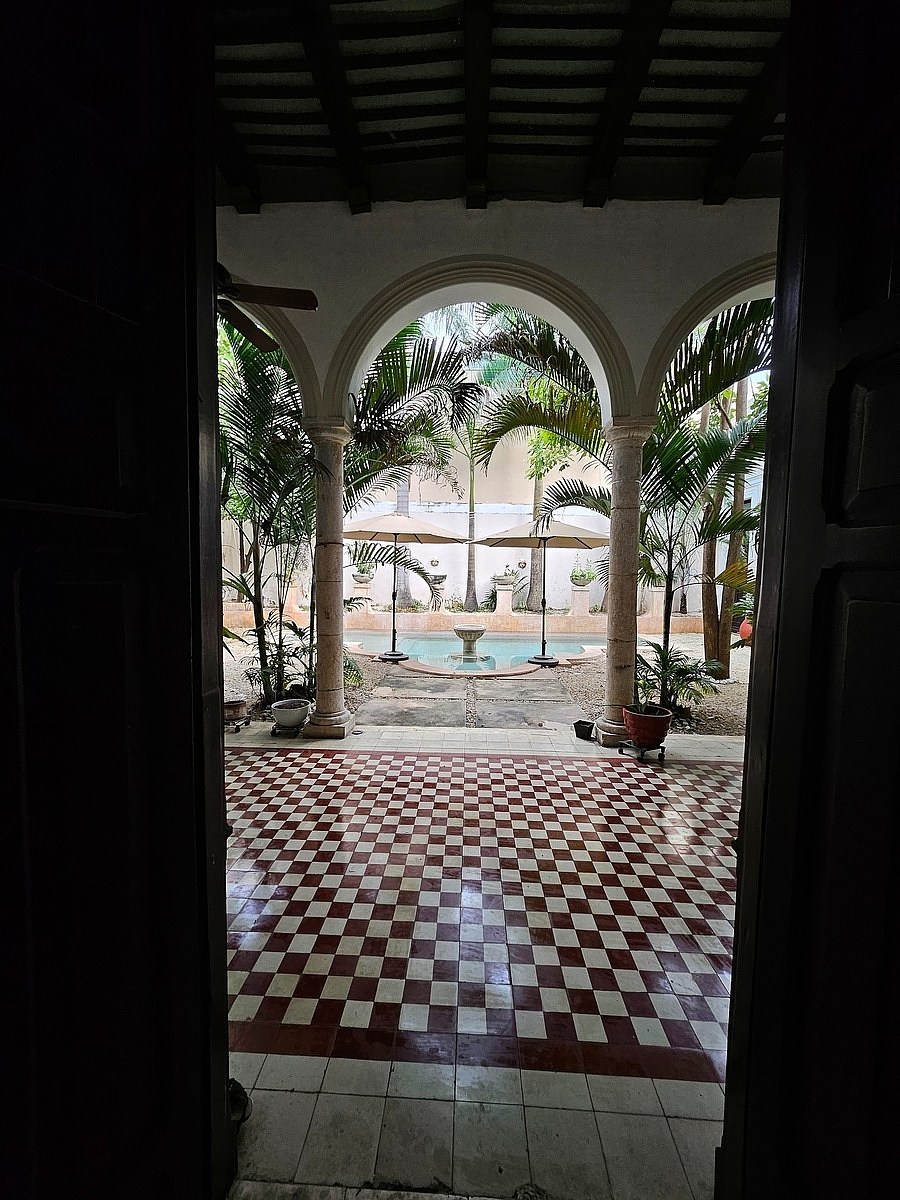 CASONA COLONIAL EN VENTA Y RENTA EN EL CENTRO HISTÓRICO DE MÉRIDA | Pincali