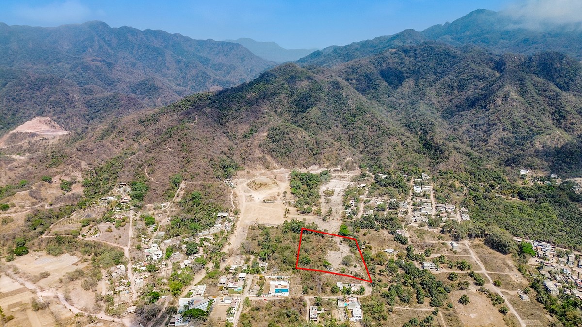 Lot Cristobal Colon S/N Gulf of Bengal | Pincali