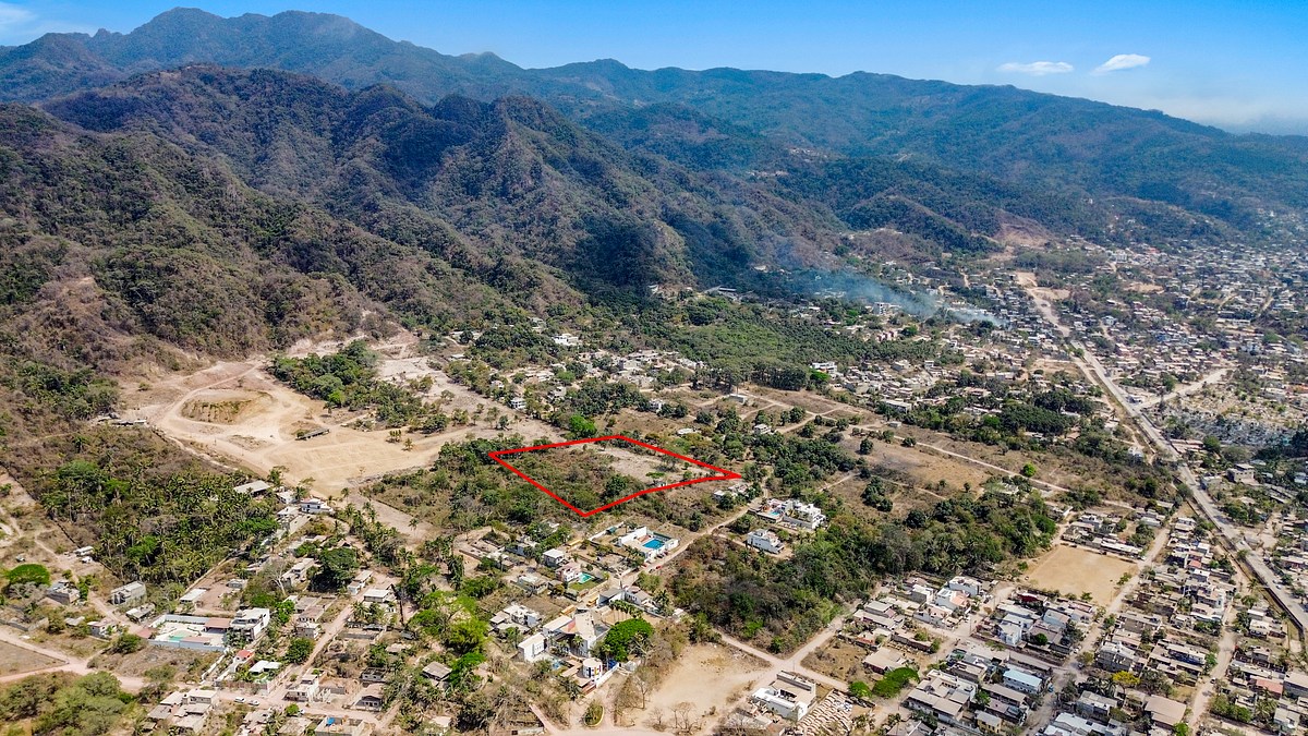 Lot Cristobal Colon S/N Gulf of Bengal | Pincali