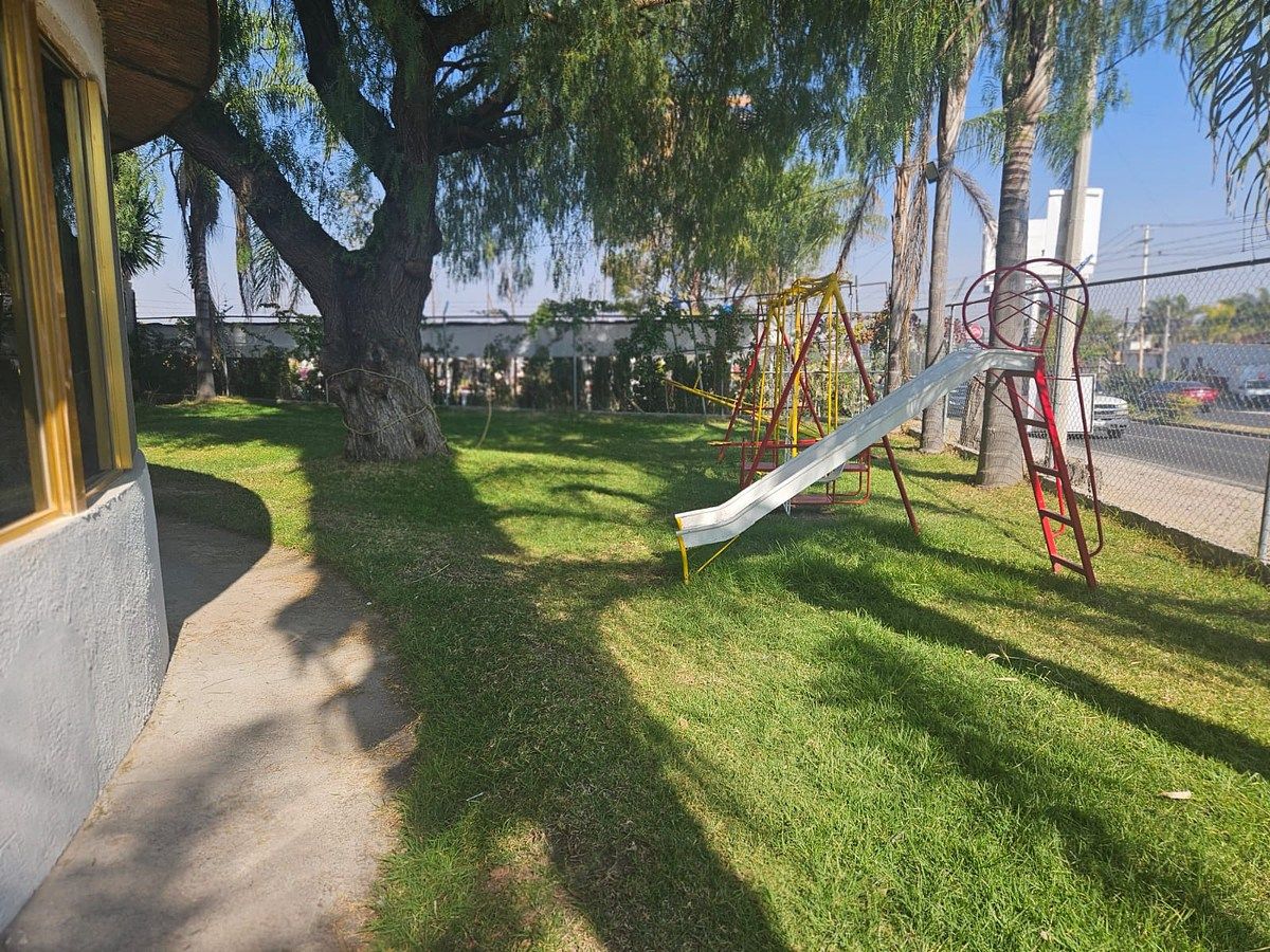 RENTA DE LOCAL COMERCIAL BLVD. JUAN PABLO II | Pincali