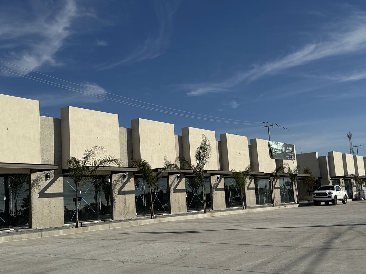 COMMERCIAL SPACES FOR RENT, NEW PLAZA IN ROSARITO, POPOTLA PLAZA | Pincali