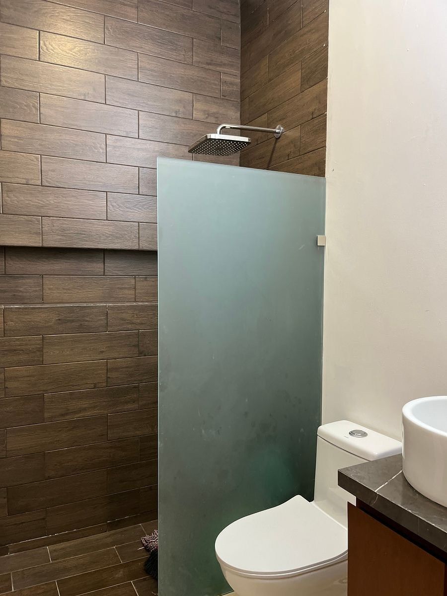 CASA TIPO VILLA EN ZONA COUNTRY CLUB 3 RECAMARAS, EQUIPADA, ACABADOS DE ...