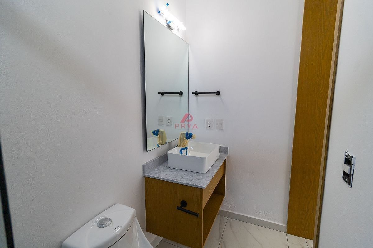 CASA EN VENTA EN SANTA ANA TEPETITLAN , ZAPOPAN, JALISCO | Pincali