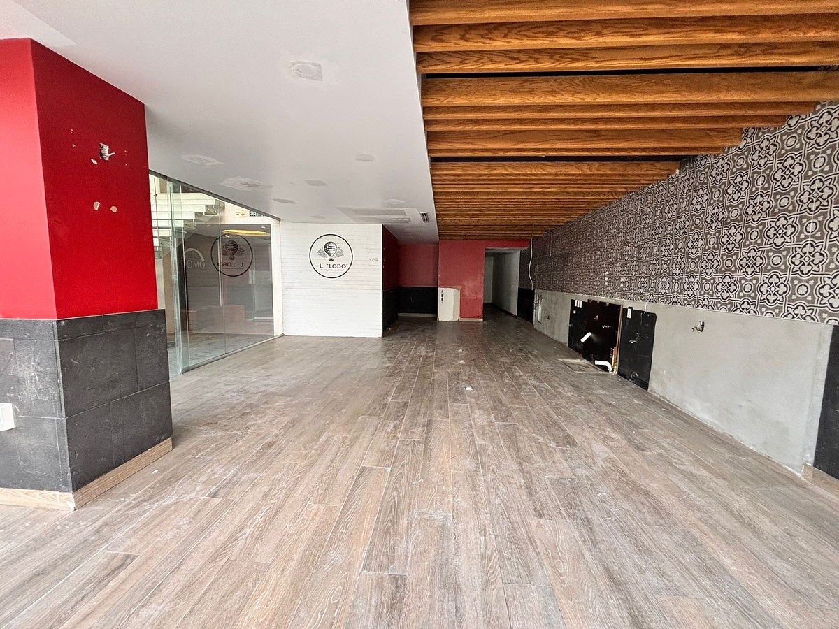 COMMERCIAL SPACE FOR RENT IN LOMAS DE CHAPULTEPEC | Pincali