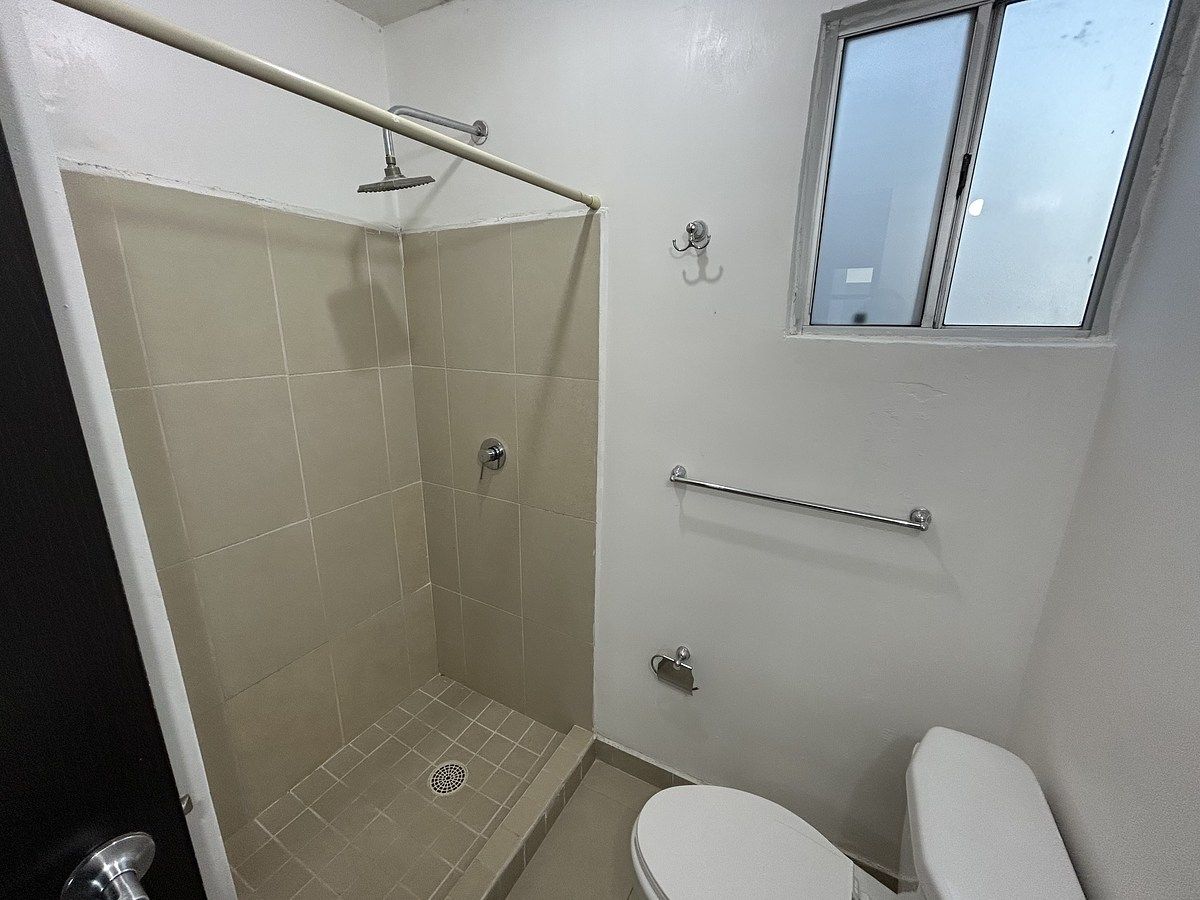 Rent Apartment Bonaterra 2R 2B 3rd floor | Pincali